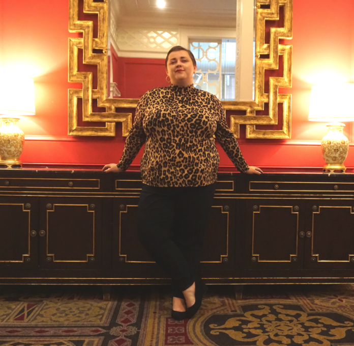 Travel Blogger Review: Hotel Monaco Portland | Kimpton Hotels - The ...