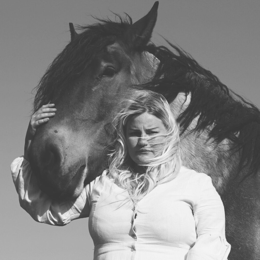 Love Lizzo? 13+ Plus Size Singers You Need to Know! - The Huntswoman