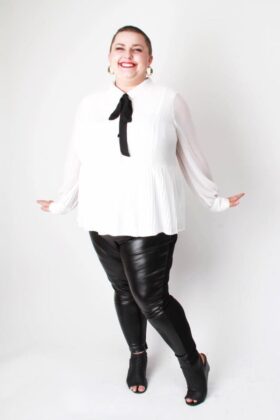 How to Become a Plus Size Model | Advice on Casting, Portfolio & Agency ...