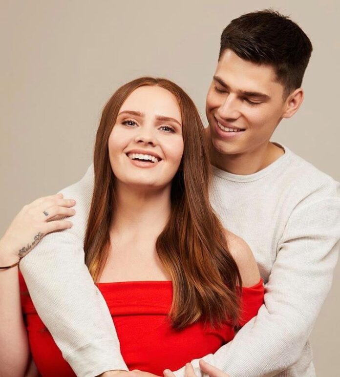 How to Become a Plus Size Model | Advice on Casting, Portfolio & Agency with Hayley Herms - The ...