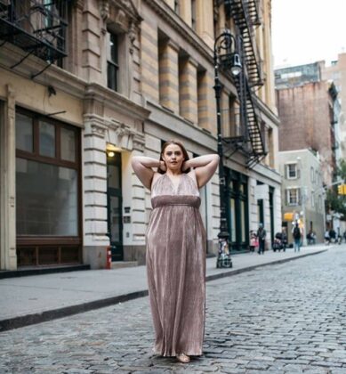 How to Become a Plus Size Model | Advice on Casting, Portfolio & Agency ...