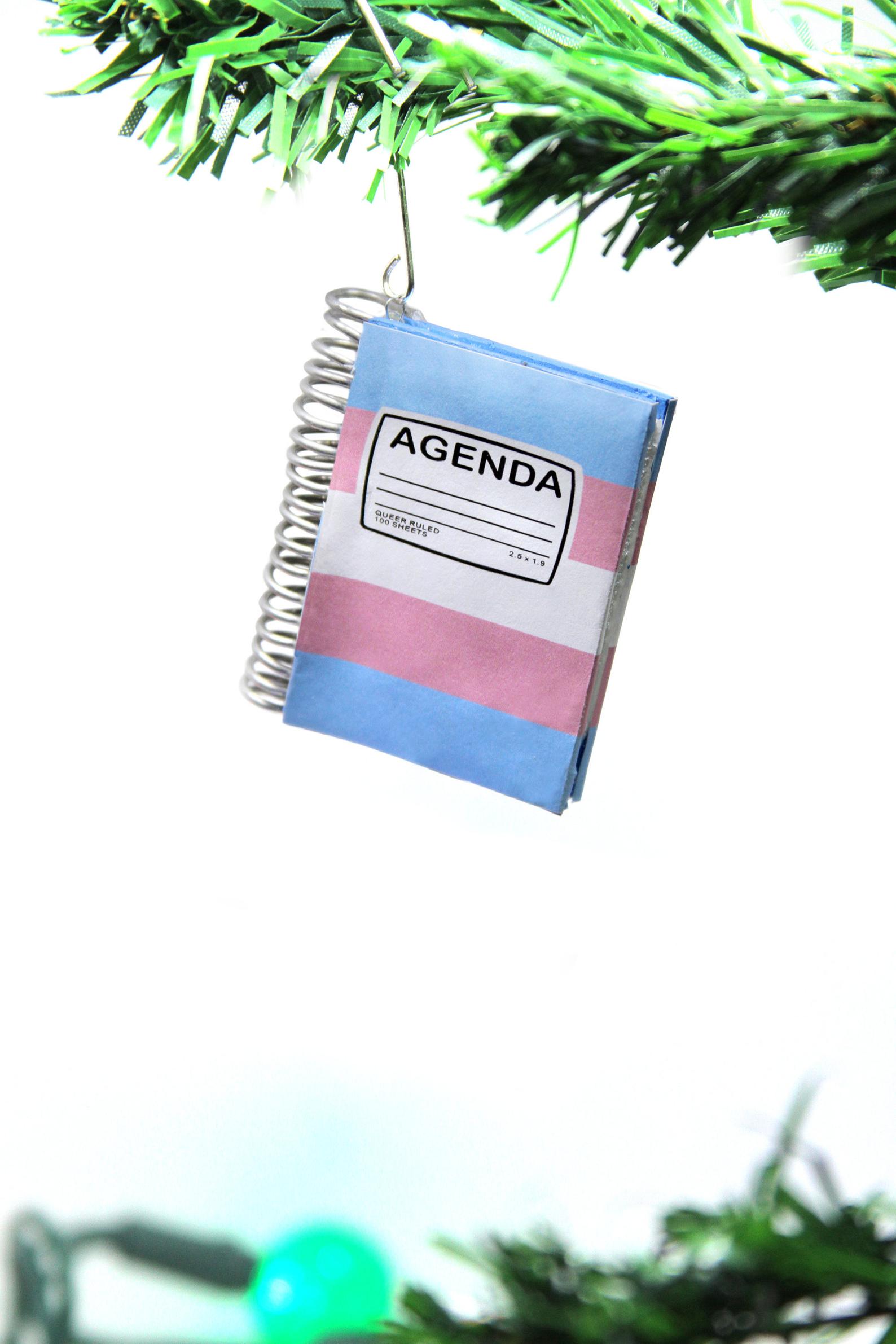 27+ Fun LGBT Christmas Tree Ornaments || Rainbow Pride Holiday Decor ...