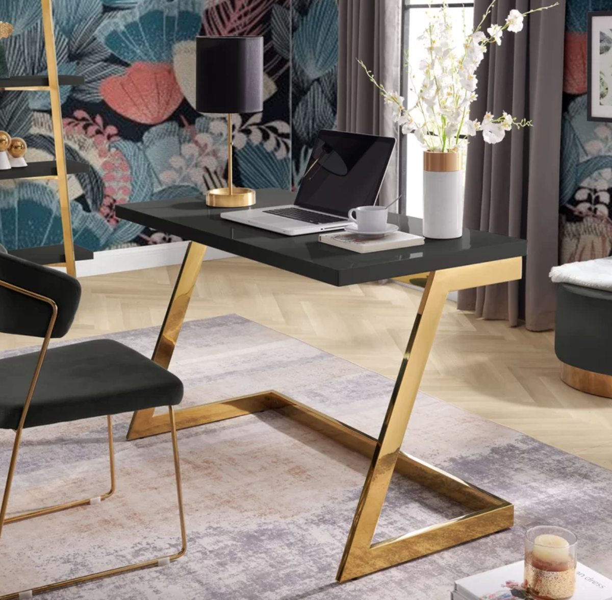 5 STUNNING Black and Gold Office Desks | 2023 Office Design - The ...