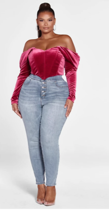 11+ Plus Size New Year's Eve Outfits with Jeans | 2023 - The Huntswoman