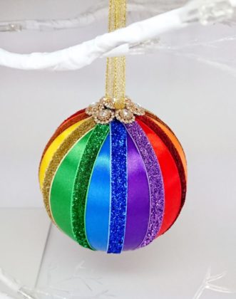 27+ Fun LGBT Christmas Tree Ornaments || Rainbow Pride Holiday Decor ...