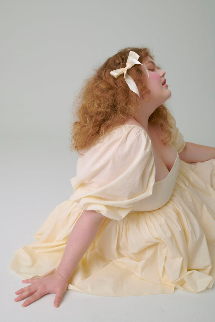 31+ Plus Size Cottagecore Outfits - Where to Shop - The Huntswoman