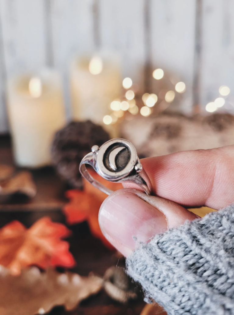 13+ Brands That Carry Plus Size Rings | Fat Positive Jewelry - Where to ...