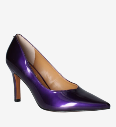 Where to Buy Plus Size Heels for Wide Feet - The Huntswoman