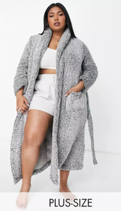 Where to Buy Plus Size Robes | 15+ Cozy Options - The Huntswoman