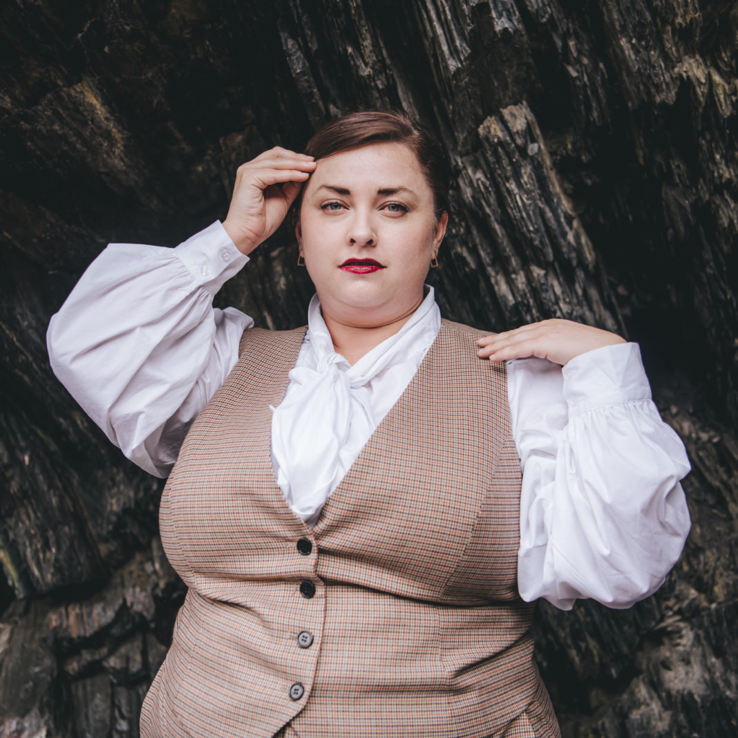 Fall Plus Size 3 Piece Suit with a Vest- Photoshoot & My Review ...