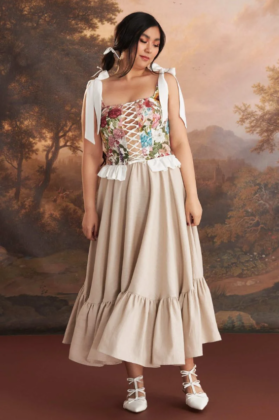 31+ Plus Size Cottagecore Outfits - Where to Shop - The Huntswoman