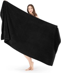 Where to Find Plus Size Bath Towels for Curvy Babes | 12 Options for ...